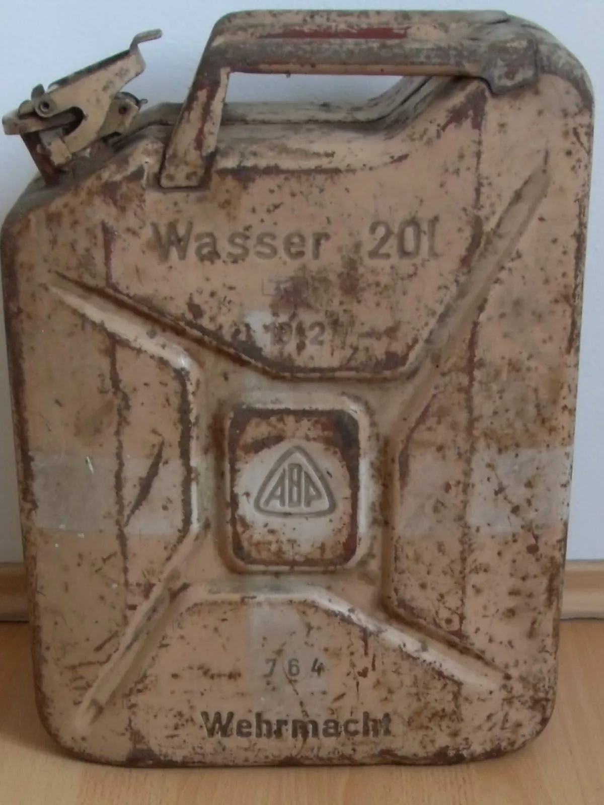 Military Jerry Can Markings for Gasoline & Water